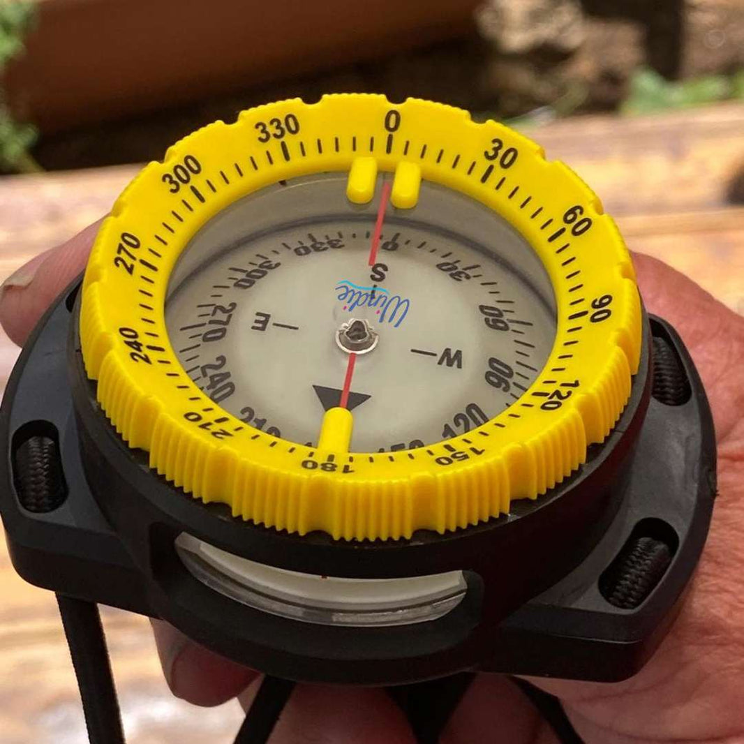 Waterproof Bearing Compass With Lanyard – windie.pro
